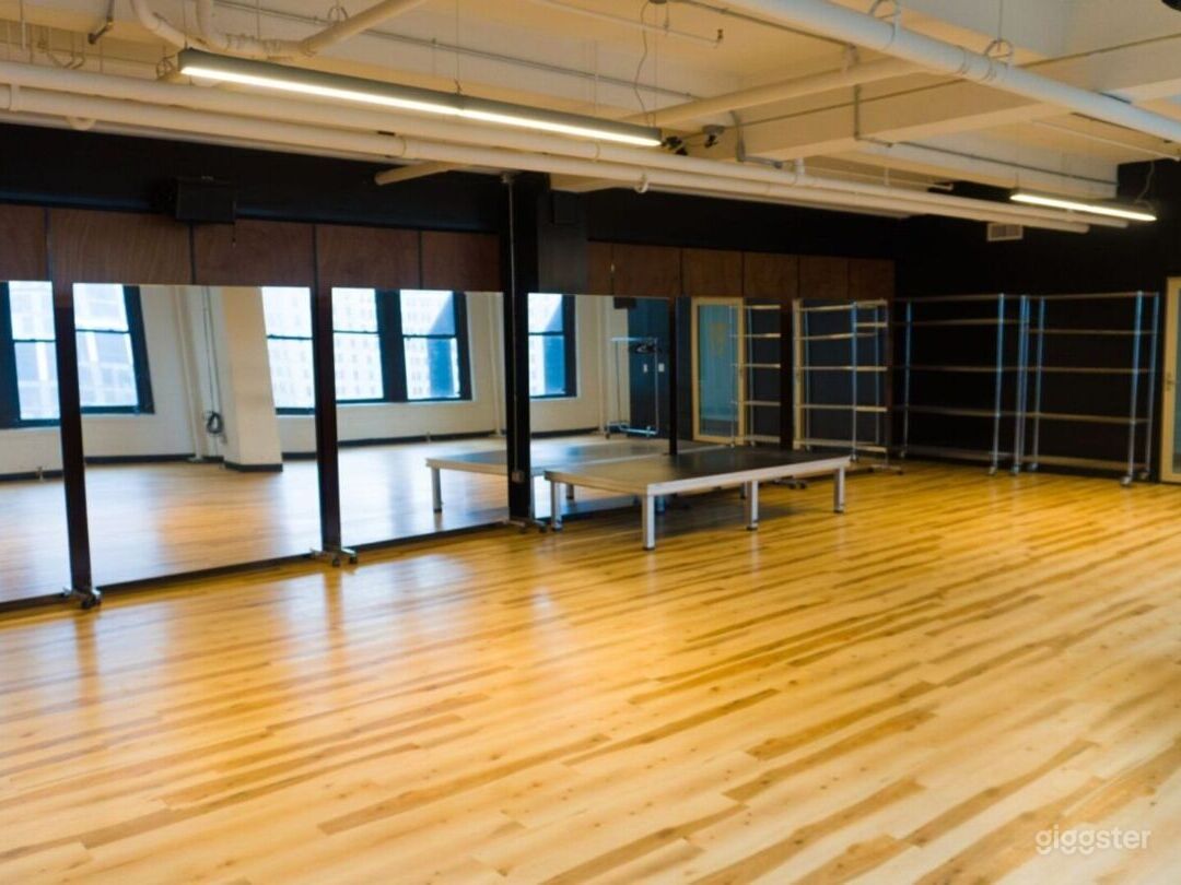 Versatile Large Studio Room C | Rent this location on Giggster