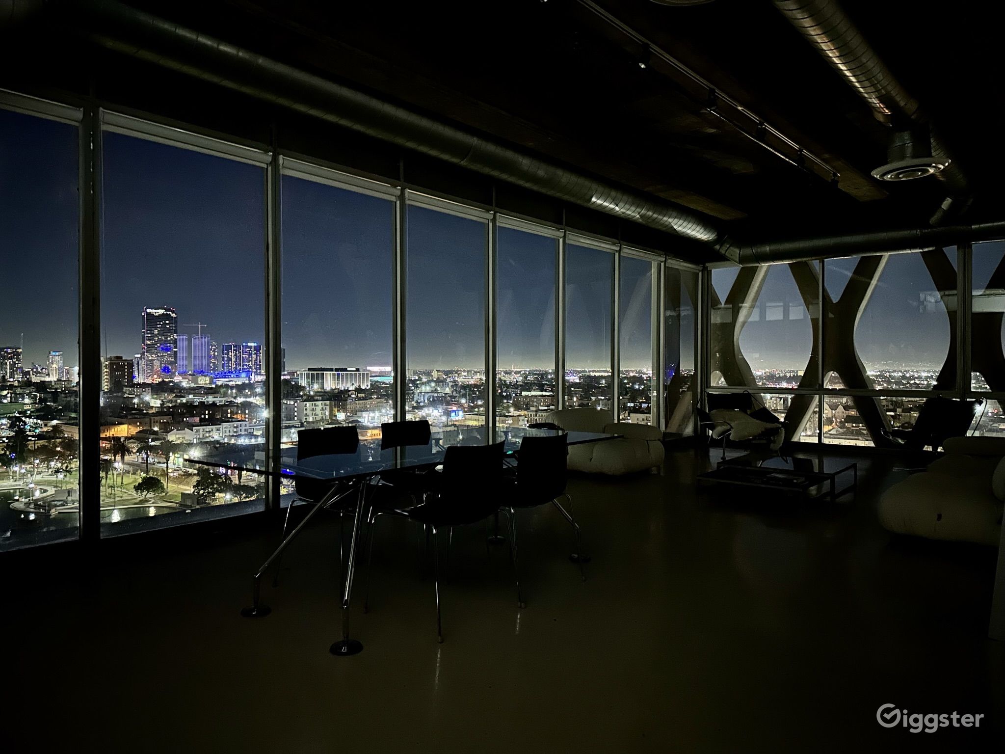 Brutalist Panoramic View DTLA Loft | Rent this location on Giggster