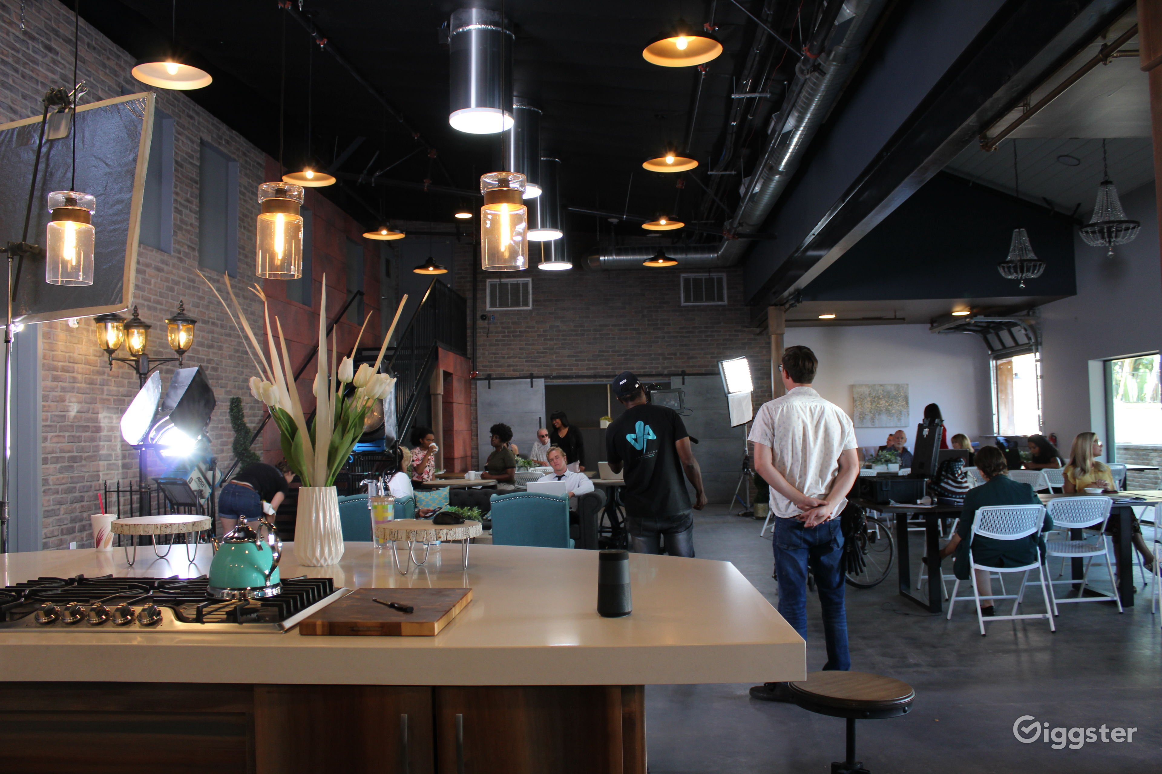 Historic Downtown Vista Production Stage | Rent this location on Giggster