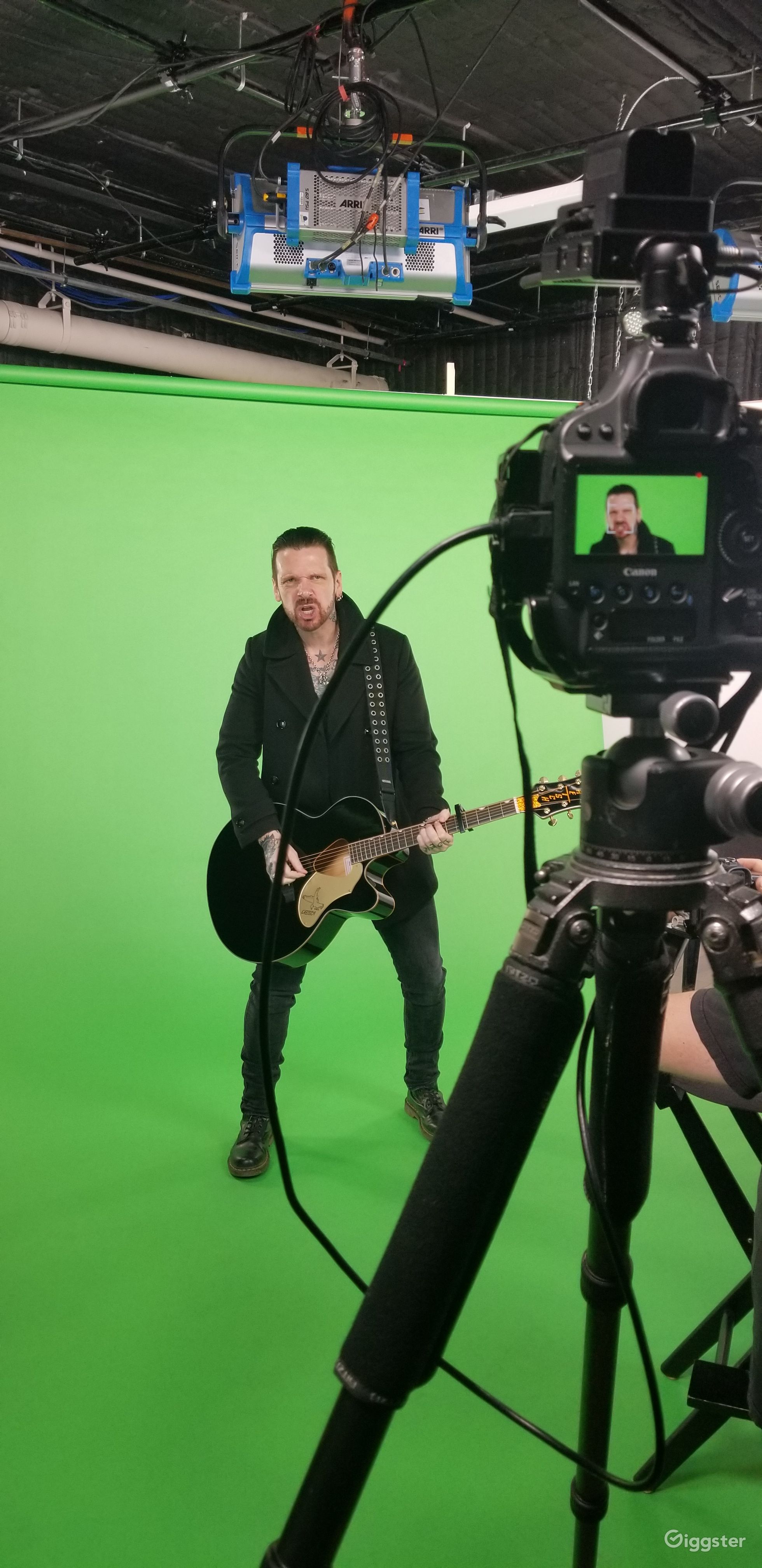 Versatile Soundstage, Broadcast Set & Photo Studio | Rent this location ...